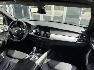 Black BMW X5 2007 in Vilnius, with an engine capacity of 2.99 L and mileage of 209 thousand km for 7700 €, photo 13 on AUTOMOTO.COM.LV