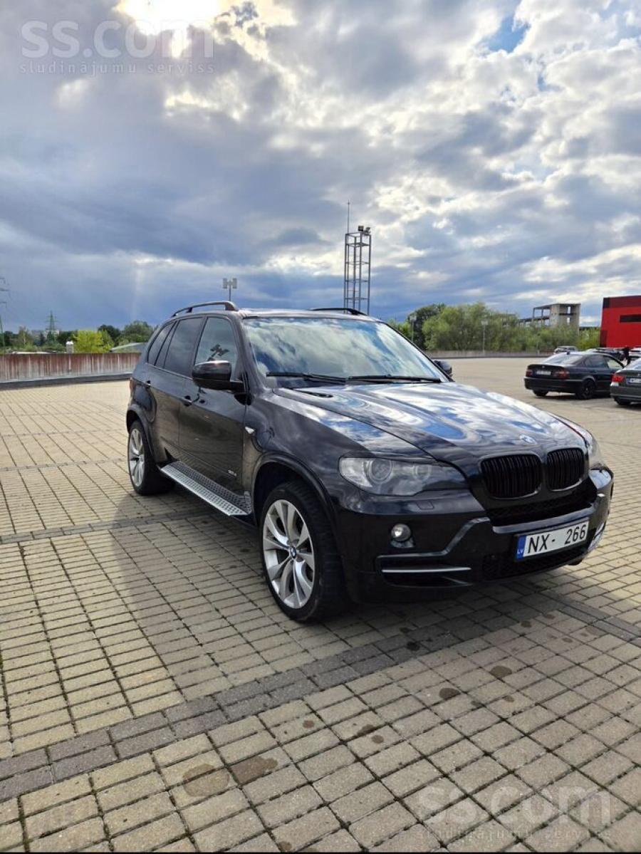Melns BMW X5 2007 Rīga, ar dzinēja tilpumu 3.00 L un nobraukumu 325 tūkst. km par 7800 €, foto 1 vietnē AUTOMOTO.COM.LV