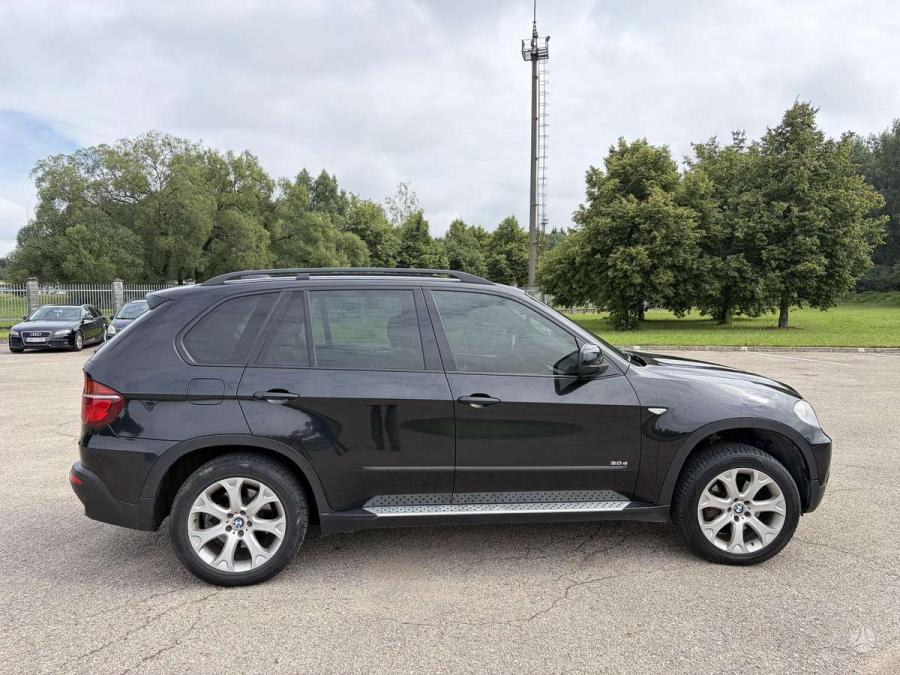 Melns BMW X5 2007 Kauņa, ar dzinēja tilpumu 2.99 L un nobraukumu 284 tūkst. km par 6990 €, foto 8 vietnē AUTOMOTO.COM.LV