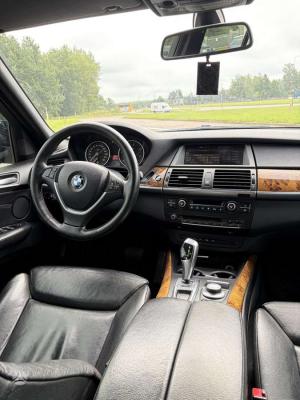Melns BMW X5 2007 Kauņa, ar dzinēja tilpumu 2.99 L un nobraukumu 284 tūkst. km par 6990 €, foto 17 vietnē AUTOMOTO.COM.LV