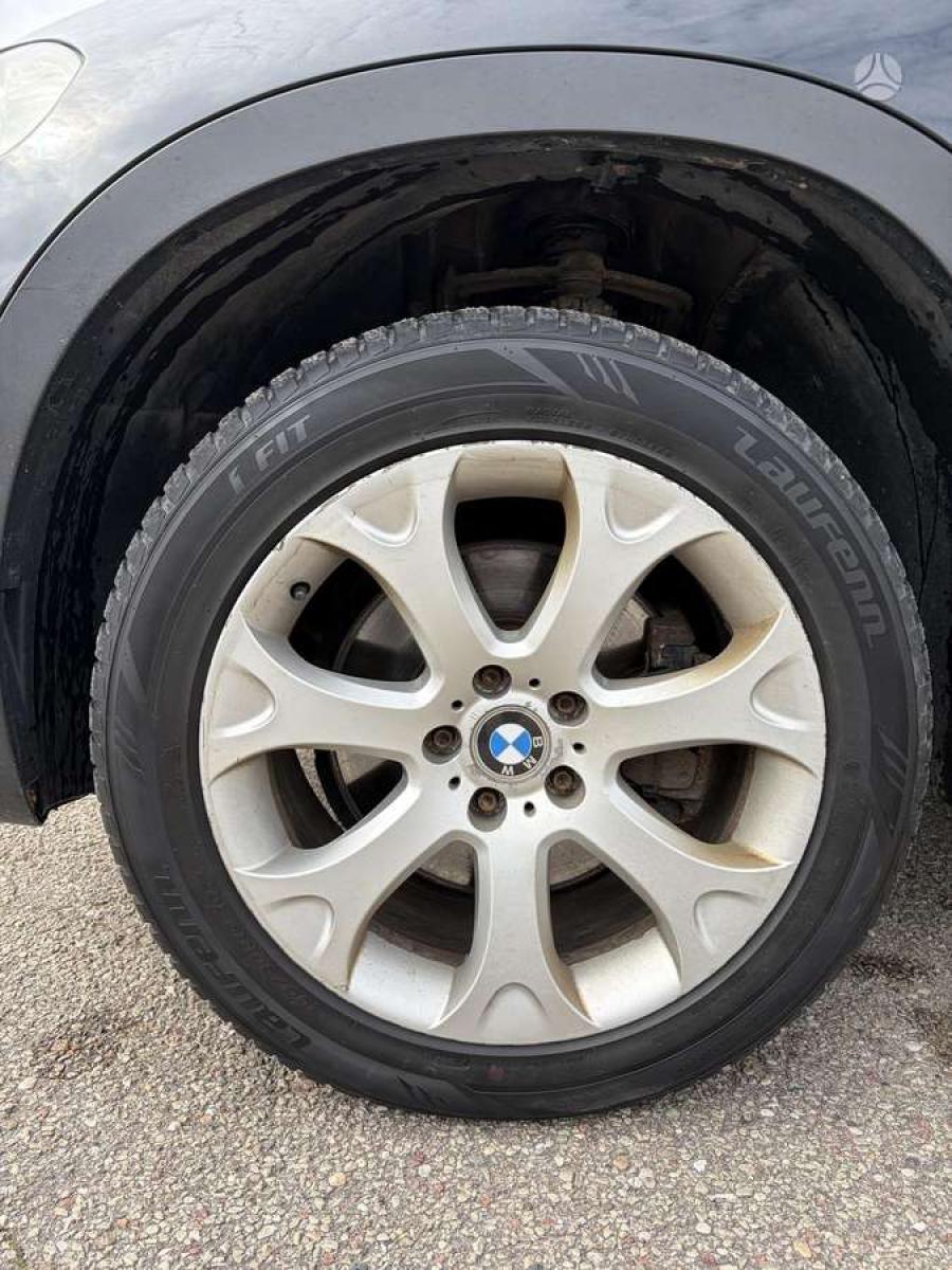 Melns BMW X5 2007 Kauņa, ar dzinēja tilpumu 2.99 L un nobraukumu 284 tūkst. km par 6990 €, foto 19 vietnē AUTOMOTO.COM.LV