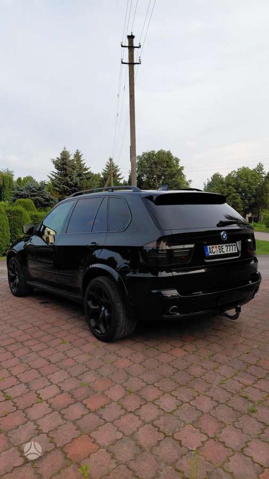 Melns BMW X5 2007 Viļņa, ar dzinēja tilpumu 2.99 L un nobraukumu 330 tūkst. km par 9000 €, foto 9 vietnē AUTOMOTO.COM.LV