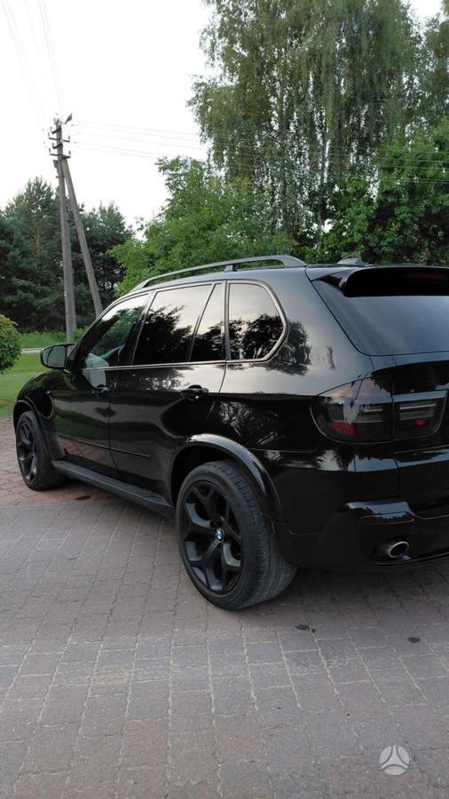 Melns BMW X5 2007 Viļņa, ar dzinēja tilpumu 2.99 L un nobraukumu 330 tūkst. km par 9000 €, foto 12 vietnē AUTOMOTO.COM.LV