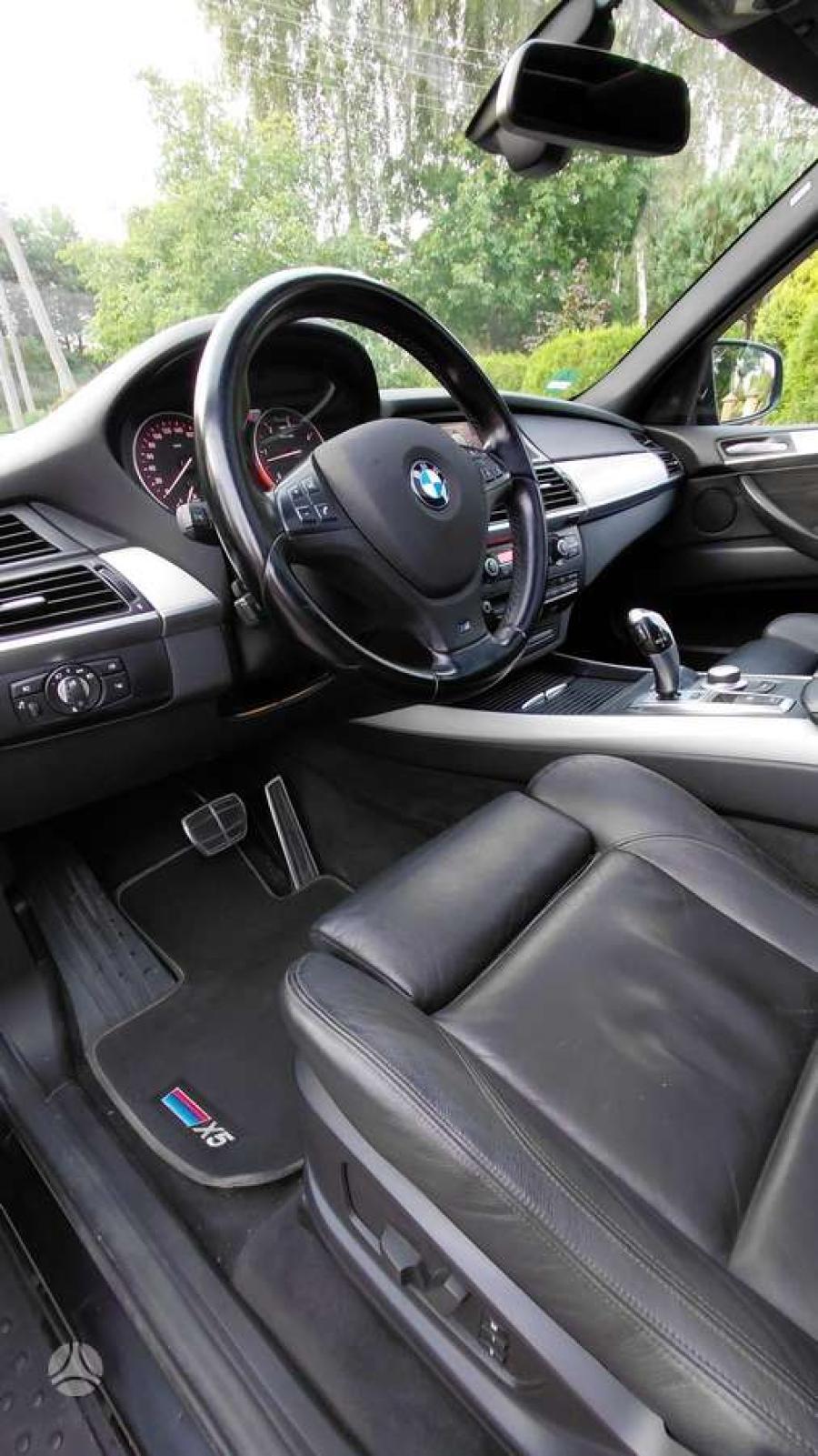 Melns BMW X5 2007 Viļņa, ar dzinēja tilpumu 2.99 L un nobraukumu 330 tūkst. km par 9000 €, foto 15 vietnē AUTOMOTO.COM.LV