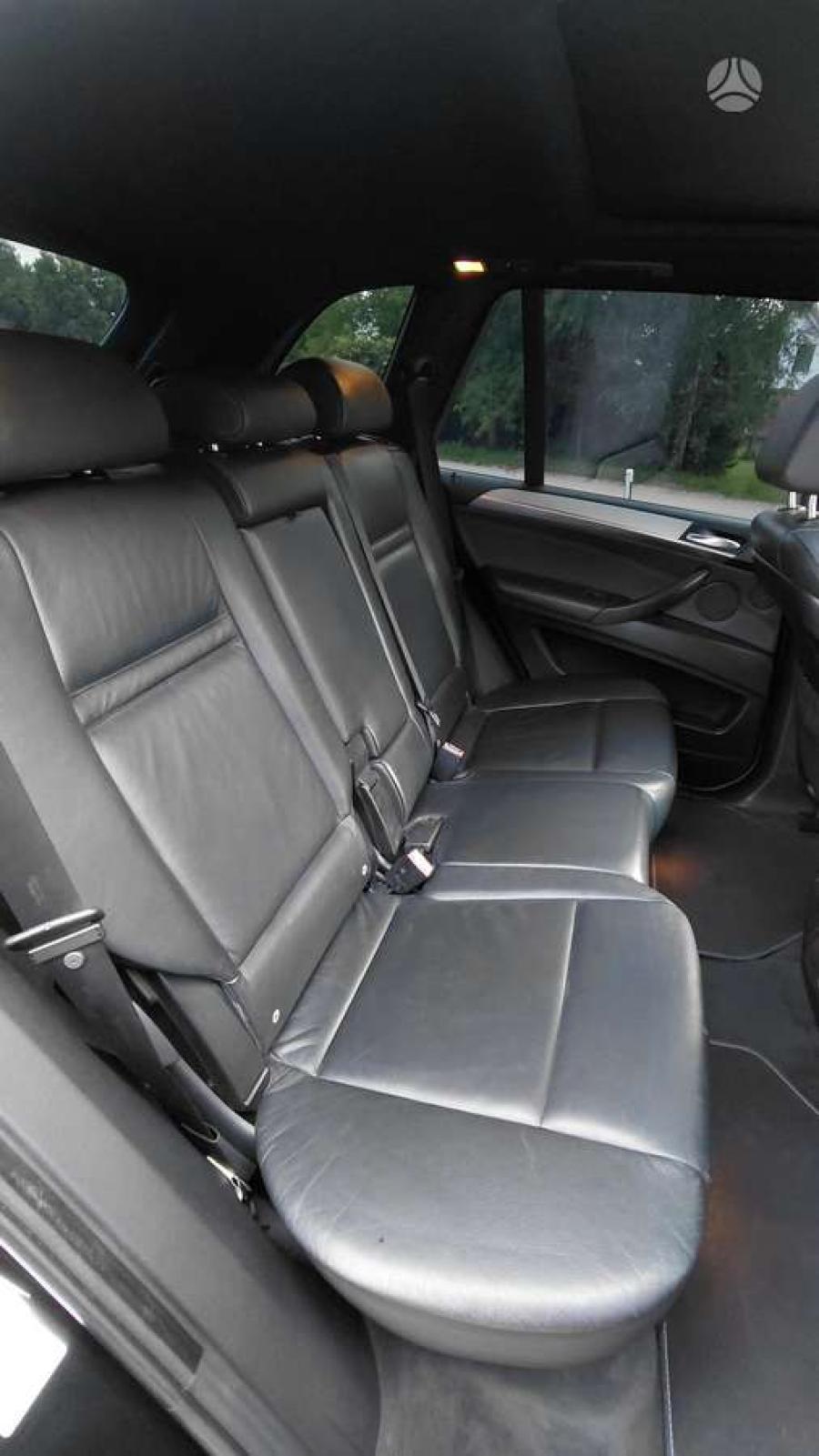 Melns BMW X5 2007 Viļņa, ar dzinēja tilpumu 2.99 L un nobraukumu 330 tūkst. km par 9000 €, foto 18 vietnē AUTOMOTO.COM.LV
