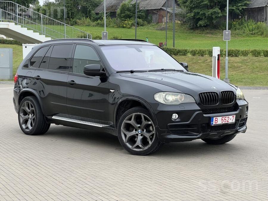 Melns BMW X5 2007 Rēzekne, ar dzinēja tilpumu 3.00 L un nobraukumu 428 tūkst. km par 8800 €, foto 4 vietnē AUTOMOTO.COM.LV