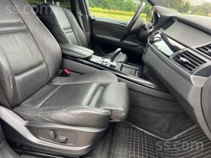 Melns BMW X5 2007 Rēzekne, ar dzinēja tilpumu 3.00 L un nobraukumu 428 tūkst. km par 8800 €, foto 11 vietnē AUTOMOTO.COM.LV