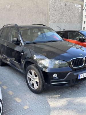 Melns BMW X5 2007 Kauņa, ar dzinēja tilpumu 3.00 L un nobraukumu 265 tūkst. km par 5500 €, foto  vietnē AUTOMOTO.COM.LV