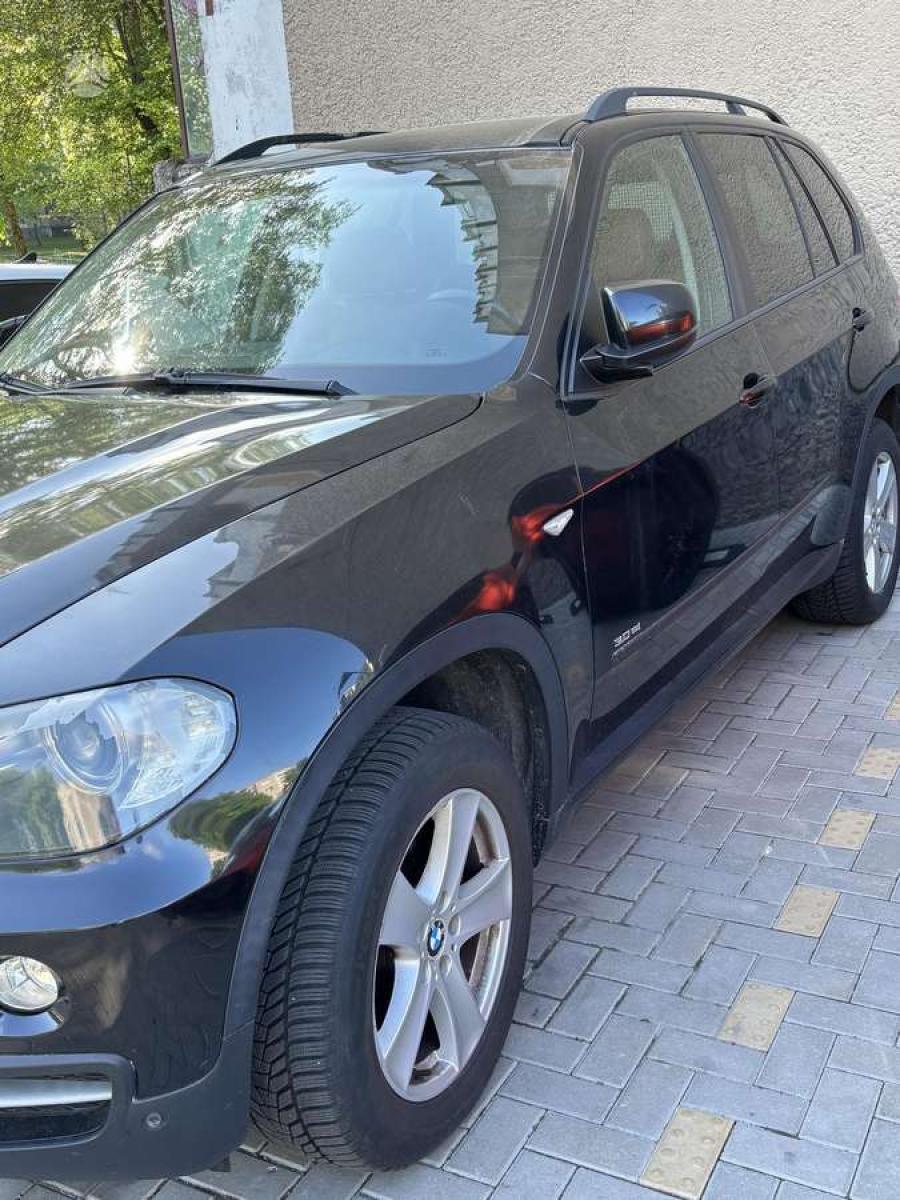 Melns BMW X5 2007 Kauņa, ar dzinēja tilpumu 3.00 L un nobraukumu 265 tūkst. km par 5500 €, foto 3 vietnē AUTOMOTO.COM.LV