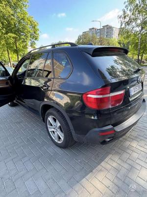 Melns BMW X5 2007 Kauņa, ar dzinēja tilpumu 3.00 L un nobraukumu 265 tūkst. km par 5500 €, foto 4 vietnē AUTOMOTO.COM.LV
