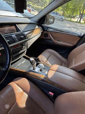 Melns BMW X5 2007 Kauņa, ar dzinēja tilpumu 3.00 L un nobraukumu 265 tūkst. km par 5500 €, foto 7 vietnē AUTOMOTO.COM.LV