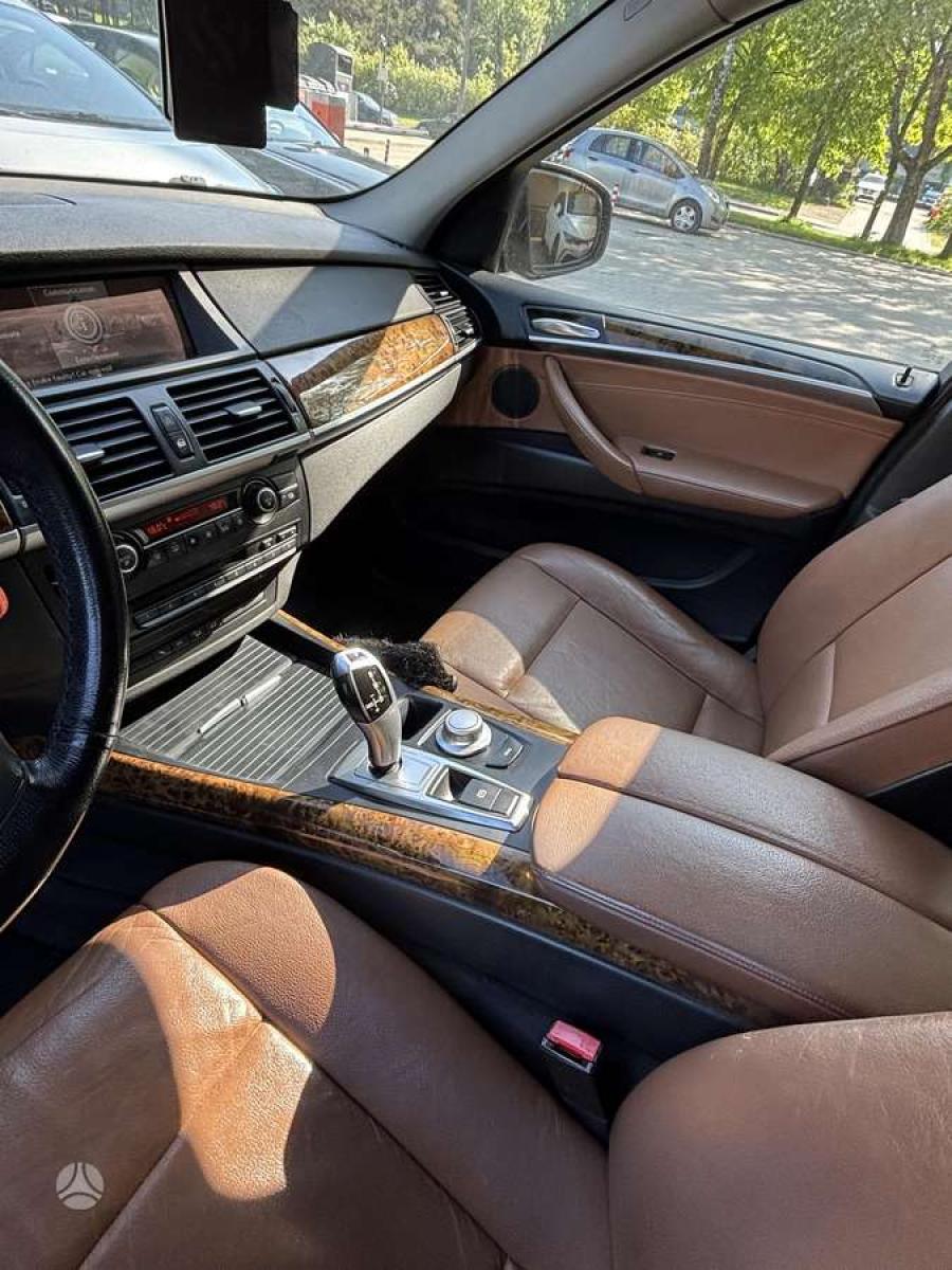 Melns BMW X5 2007 Kauņa, ar dzinēja tilpumu 3.00 L un nobraukumu 265 tūkst. km par 5500 €, foto 7 vietnē AUTOMOTO.COM.LV