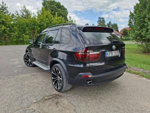 Melns BMW X5 2007 Utena, ar dzinēja tilpumu 2.99 L un nobraukumu 366 tūkst. km par 6300 €, foto 5 vietnē AUTOMOTO.COM.LV