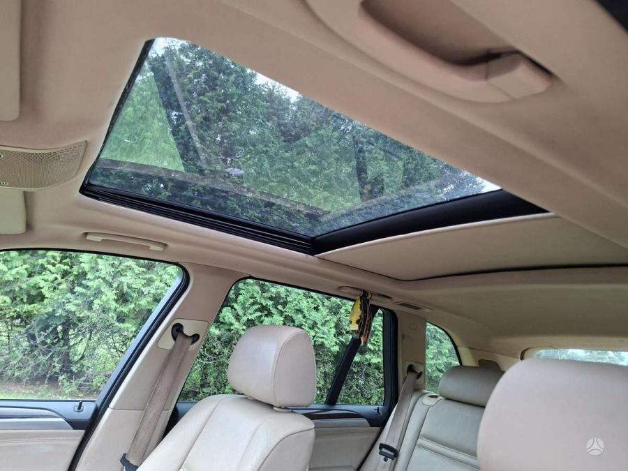 Melns BMW X5 2007 Utena, ar dzinēja tilpumu 2.99 L un nobraukumu 366 tūkst. km par 6300 €, foto 10 vietnē AUTOMOTO.COM.LV
