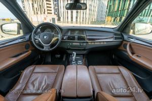 Black BMW X5 2007 in Tallinn, with an engine capacity of 3.00 L and mileage of 406 thousand km for 6500 €, photo 1 on AUTOMOTO.COM.LV