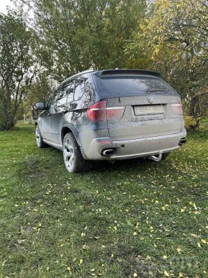 Melns BMW X5 2007 Bauska, ar dzinēja tilpumu 3.00 L un nobraukumu 373 tūkst. km par 5500 €, foto 5 vietnē AUTOMOTO.COM.LV
