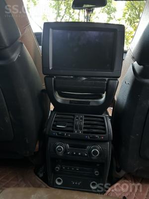 Melns BMW X5 2007 Bauska, ar dzinēja tilpumu 3.00 L un nobraukumu 373 tūkst. km par 5500 €, foto 7 vietnē AUTOMOTO.COM.LV
