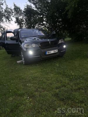 Melns BMW X5 2007 Bauska, ar dzinēja tilpumu 3.00 L un nobraukumu 373 tūkst. km par 5500 €, foto 10 vietnē AUTOMOTO.COM.LV