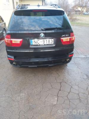 Melns BMW X5 2007 Ogre, ar dzinēja tilpumu 3.00 L un nobraukumu 400 tūkst. km par 5400 €, foto 3 vietnē AUTOMOTO.COM.LV