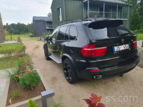 Melns BMW X5 2007 Rīga, ar dzinēja tilpumu 4.80 L un nobraukumu 0 tūkst. km par 7200 €, foto 2 vietnē AUTOMOTO.COM.LV