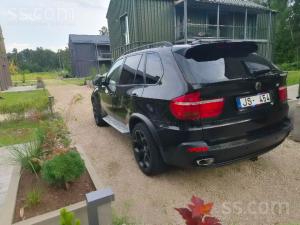 Melns BMW X5 2007 Rīga, ar dzinēja tilpumu 4.80 L un nobraukumu 0 tūkst. km par 7200 €, foto 3 vietnē AUTOMOTO.COM.LV