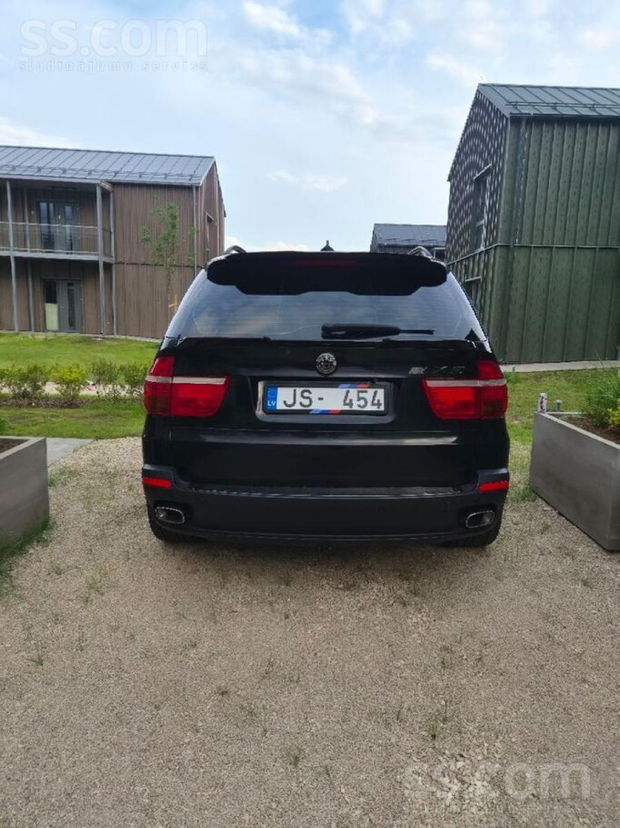 Melns BMW X5 2007 Rīga, ar dzinēja tilpumu 4.80 L un nobraukumu 0 tūkst. km par 7200 €, foto 4 vietnē AUTOMOTO.COM.LV