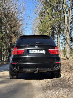 Melns BMW X5 2007 Rēzekne, ar dzinēja tilpumu 3.00 L un nobraukumu 347 tūkst. km par 7100 €, foto 4 vietnē AUTOMOTO.COM.LV