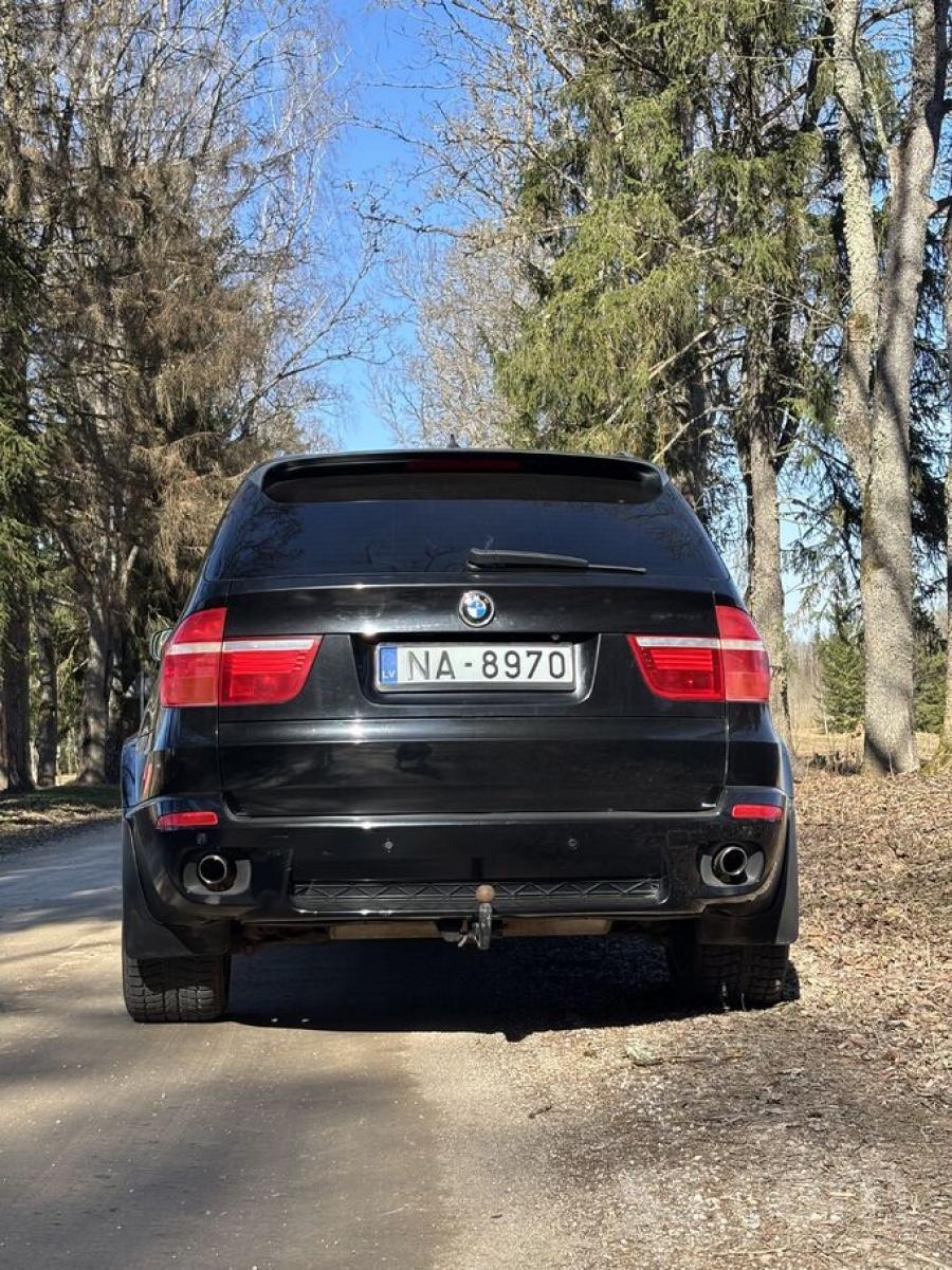Melns BMW X5 2007 Rēzekne, ar dzinēja tilpumu 3.00 L un nobraukumu 347 tūkst. km par 7100 €, foto 4 vietnē AUTOMOTO.COM.LV