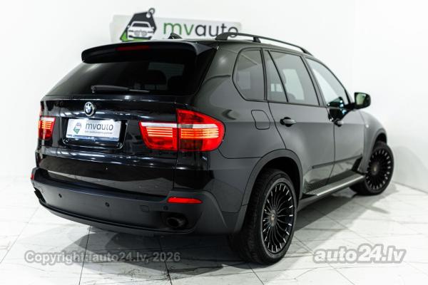 Melns BMW X5 2007 Tallina, ar dzinēja tilpumu 3.00 L un nobraukumu 314 tūkst. km par 8990 €, foto 8 vietnē AUTOMOTO.COM.LV