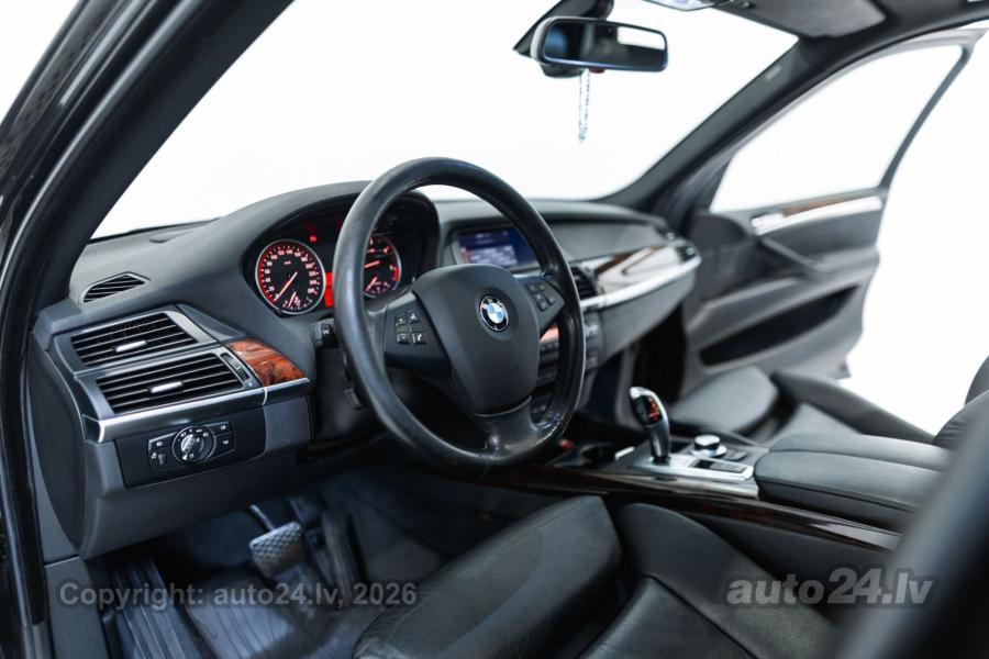 Черный БМВ Х5 2007 в Таллин, объемом двигателя 3.00 л и пробегом 314 тыс. км за 8990 €, фото 13 на AUTOMOTO.COM.LV
