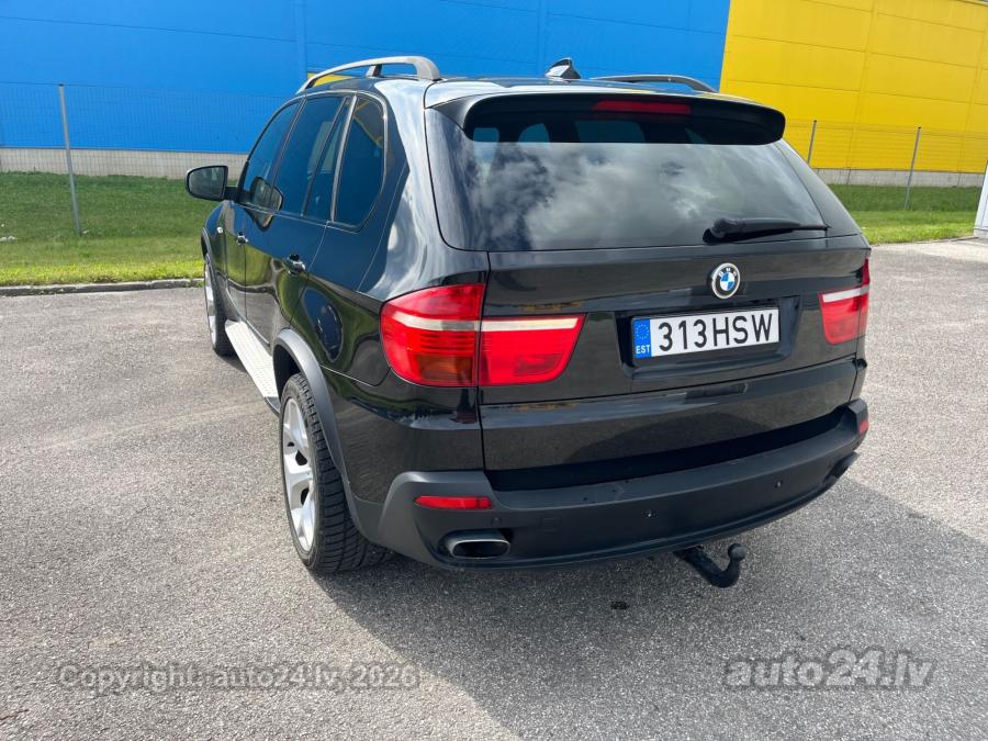 Melns BMW X5 2007 Tartu, ar dzinēja tilpumu 4.80 L un nobraukumu 313 tūkst. km par 8999 €, foto 4 vietnē AUTOMOTO.COM.LV