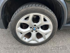 Melns BMW X5 2007 Tartu, ar dzinēja tilpumu 4.80 L un nobraukumu 313 tūkst. km par 8999 €, foto 15 vietnē AUTOMOTO.COM.LV