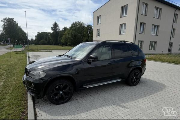 Melns BMW X5 2007 Klaipėda, ar dzinēja tilpumu 3.00 L un nobraukumu 404 tūkst. km par 6400 €, foto 2 vietnē AUTOMOTO.COM.LV