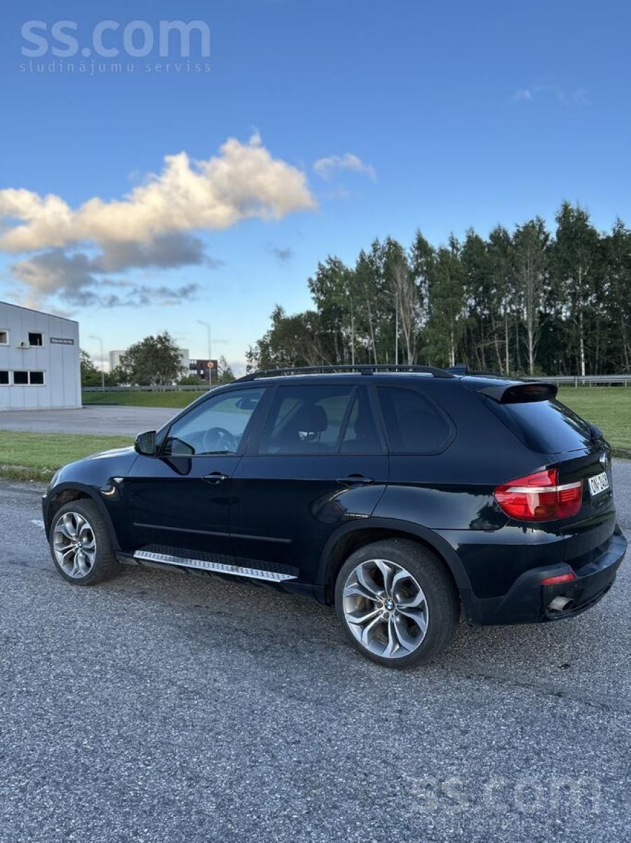 Melns BMW X5 2007 Rīga, ar dzinēja tilpumu 3.00 L un nobraukumu 570 tūkst. km par 5900 €, foto 7 vietnē AUTOMOTO.COM.LV