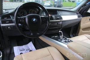 Черный БМВ Х5 2007 в Рига, объемом двигателя 3.00 л и пробегом 238 тыс. км за 5690 €, фото 11 на AUTOMOTO.COM.LV