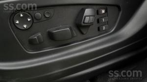 Black BMW X5 2007 in Riga, with an engine capacity of 3.00 L and mileage of 242 thousand km for 7850 €, photo 8 on AUTOMOTO.COM.LV