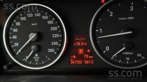 Black BMW X5 2007 in Riga, with an engine capacity of 3.00 L and mileage of 242 thousand km for 7850 €, photo 20 on AUTOMOTO.COM.LV