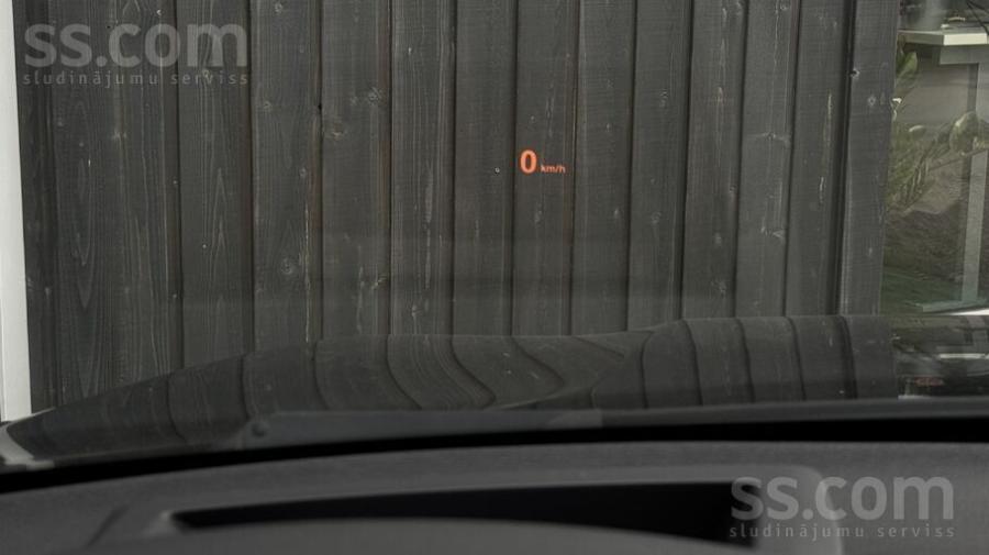 Black BMW X5 2007 in Riga, with an engine capacity of 3.00 L and mileage of 242 thousand km for 7850 €, photo 25 on AUTOMOTO.COM.LV