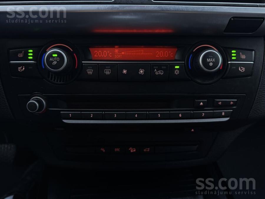 Black BMW X5 2007 in Riga, with an engine capacity of 3.00 L and mileage of 340 thousand km for 7990 €, photo 23 on AUTOMOTO.COM.LV