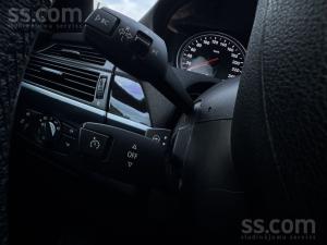 Black BMW X5 2007 in Riga, with an engine capacity of 3.00 L and mileage of 340 thousand km for 7990 €, photo 26 on AUTOMOTO.COM.LV