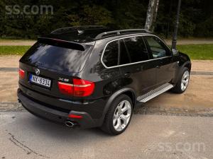 Melns BMW X5 2007 Jūrmala, ar dzinēja tilpumu 3.00 L un nobraukumu 361 tūkst. km par 8500 €, foto 4 vietnē AUTOMOTO.COM.LV