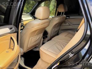 Melns BMW X5 2007 Jūrmala, ar dzinēja tilpumu 3.00 L un nobraukumu 361 tūkst. km par 8500 €, foto 7 vietnē AUTOMOTO.COM.LV