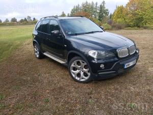Melns BMW X5 2007 Jēkabpils, ar dzinēja tilpumu 3.00 L un nobraukumu 302 tūkst. km par 5950 €, foto  vietnē AUTOMOTO.COM.LV
