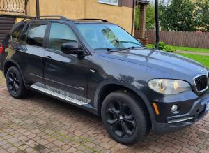 Melns BMW X5 2007 Šauļi, ar dzinēja tilpumu 3.00 L un nobraukumu 277 tūkst. km par 6600 €, foto  vietnē AUTOMOTO.COM.LV