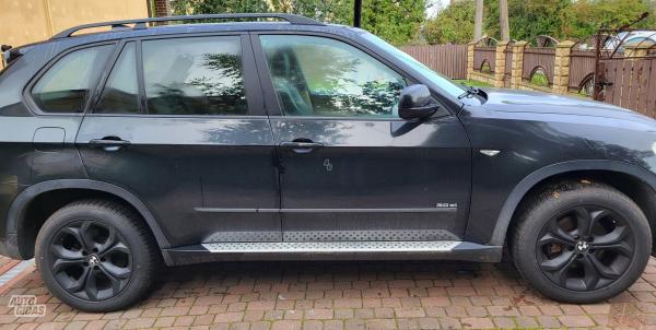 Melns BMW X5 2007 Šauļi, ar dzinēja tilpumu 3.00 L un nobraukumu 277 tūkst. km par 6600 €, foto 4 vietnē AUTOMOTO.COM.LV