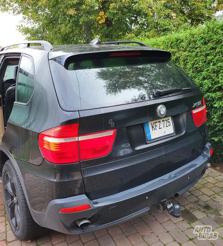 Melns BMW X5 2007 Šauļi, ar dzinēja tilpumu 3.00 L un nobraukumu 277 tūkst. km par 6600 €, foto 6 vietnē AUTOMOTO.COM.LV