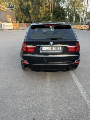 Black BMW X5 2007 in Utena, with an engine capacity of 3.00 L and mileage of 440 thousand km for 8950 €, photo 7 on AUTOMOTO.COM.LV