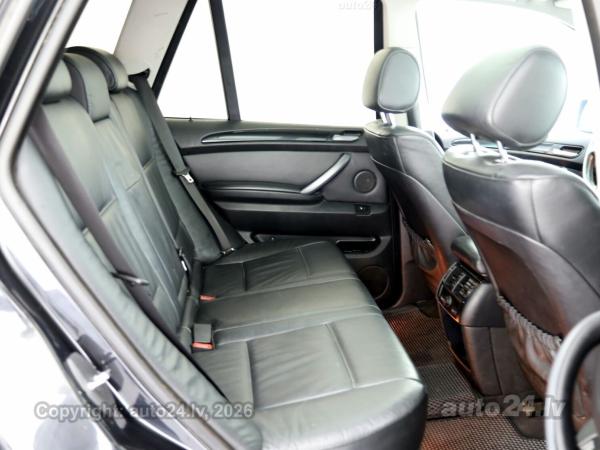 Black BMW X5 2007 in Tallinn, with an engine capacity of 3.00 L and mileage of 398 thousand km for 3499 €, photo 8 on AUTOMOTO.COM.LV
