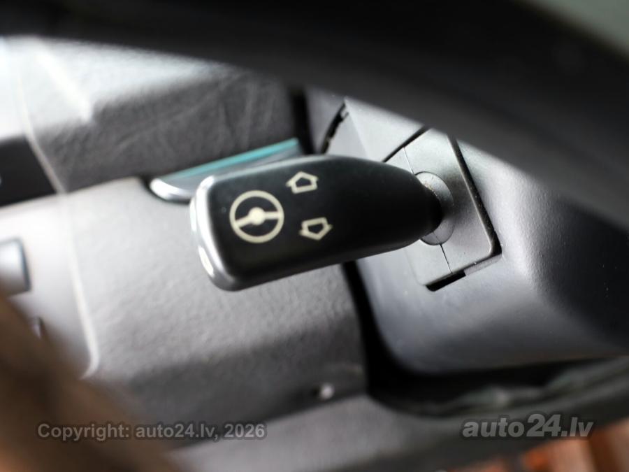 Черный БМВ Х5 2007 в Таллин, объемом двигателя 3.00 л и пробегом 398 тыс. км за 3499 €, фото 10 на AUTOMOTO.COM.LV