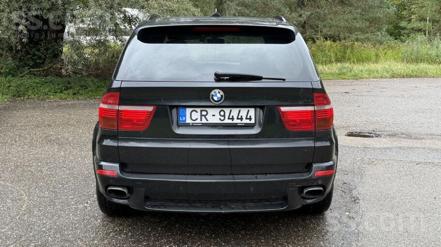 Melns BMW X5 2007 Rīga, ar dzinēja tilpumu 3.00 L un nobraukumu 378 tūkst. km par 8250 €, foto 4 vietnē AUTOMOTO.COM.LV